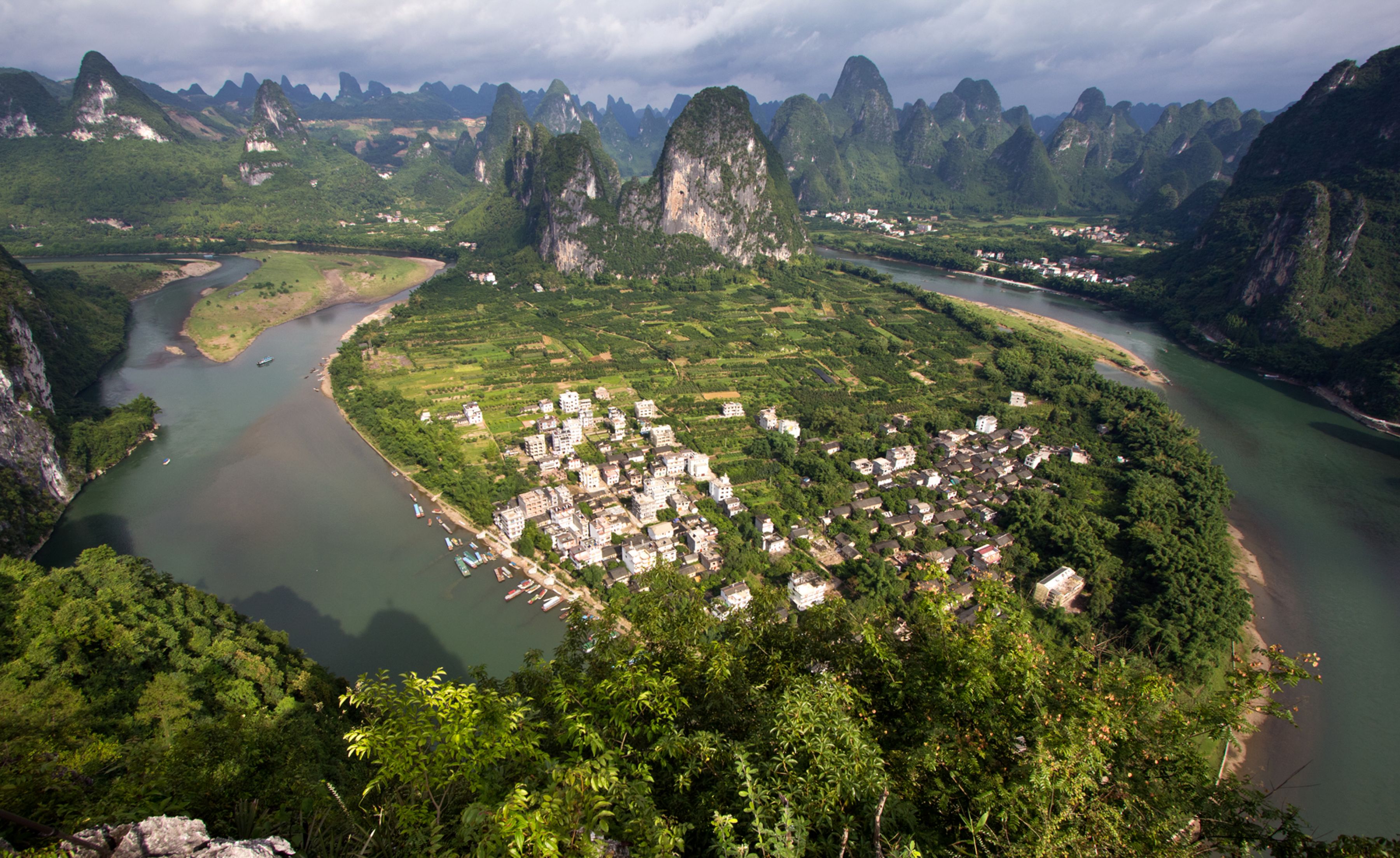 Li River :: Vertical Garden Design