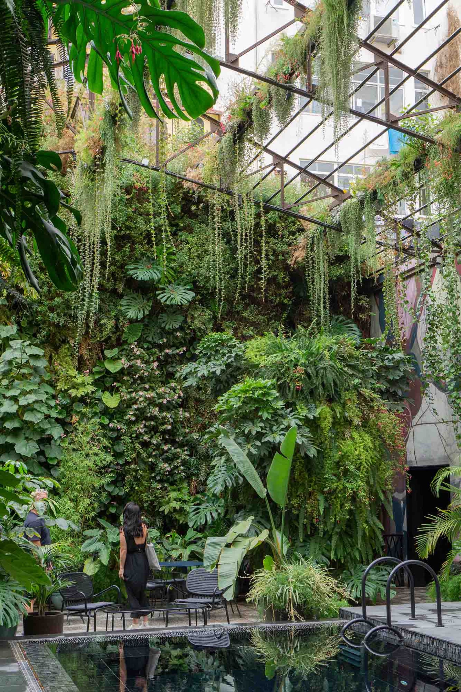 Hotel Hotel | Vertical Garden Design